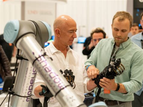 촉감 전달 원격 제어 로봇 햅트엑스 개발