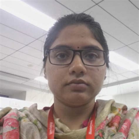 i want to use the graph of my matlab code in simulink as input to my logic can anyone help me