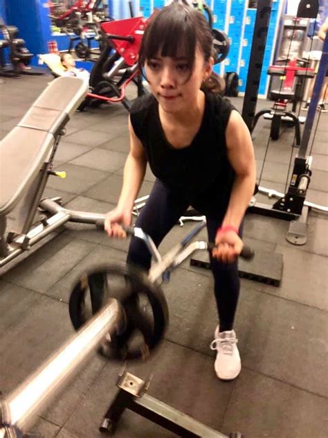 免等腹肌照！巨乳黃捷泡湯片流出 掉出木瓜奶下身全看光 娛樂星聞