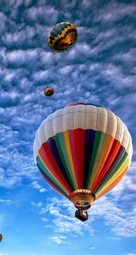 Vintage Hot Air Balloon Background