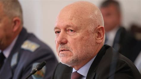 Тагарев се срещна с катарския министър на отбраната в Доха Nova