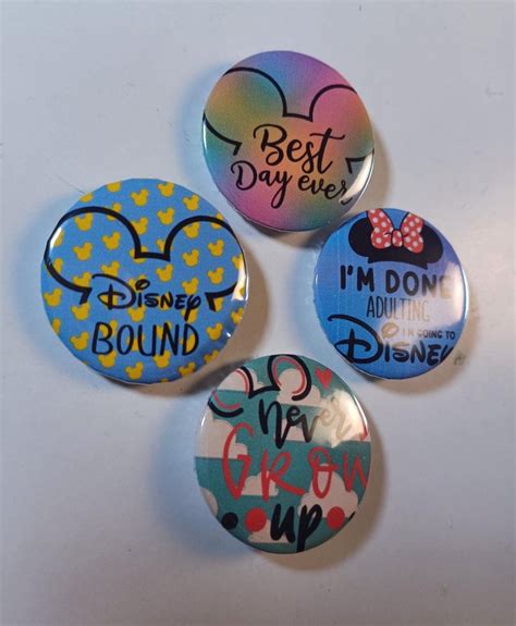 4 Pack Theme Park Pinback Buttons Lanyards Backpacks Pouches Shirts