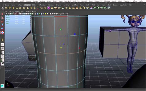Manipulating Components Of 3d Object In Maya Youtube