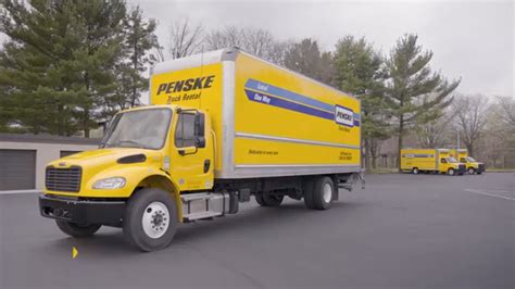 Box Truck With Sleeper For Rent