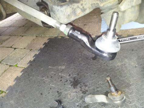 Rrsportcouk • View Topic How To Fit New Wishbone Lower Arm And
