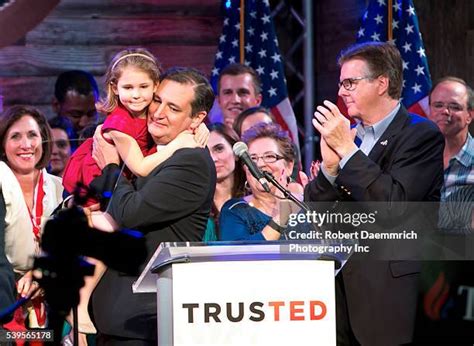 Ted Cruzs Daughter Caroline Cruz Lihs