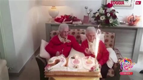 იტალიაში მცხოვრებმა ტყუპებმა ფრანჩესკამ და მარიამ 100 წლის იუბილე იზეიმეს 🎉🎂 იტალიაში