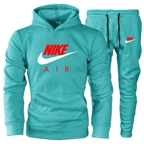 Мъжки къс екип от две части