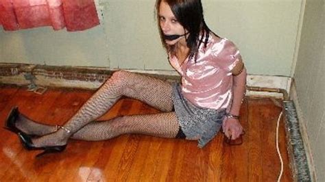 Left Handcuffed To The Radiator Hunters Handcuffed Hotties Clips4sale