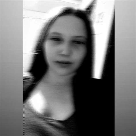 Симге Ариф Simge Threads Say More