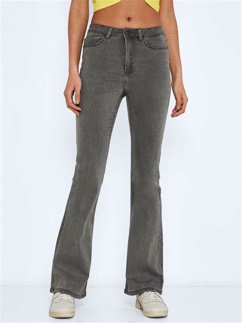 Shop Sallie Jeans From Noisy May Online