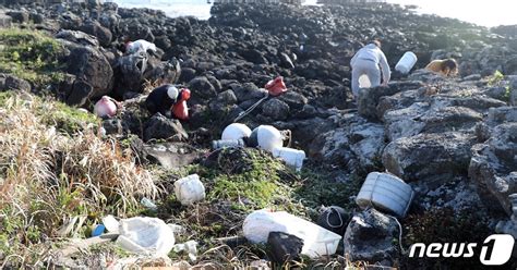 쓰레기 줍는 착한 여행