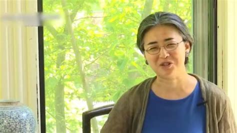 23年前，北大才女田晓菲坚决嫁大25岁美国老头，如今她幸福吗？ 每日头条