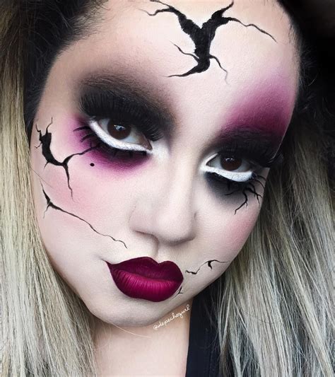 Creepy Cracked Doll Makeup Scubaasl