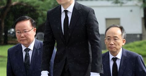 한동훈 현충원 참배 국민과 미래로특검 요구野에 국민이 평가
