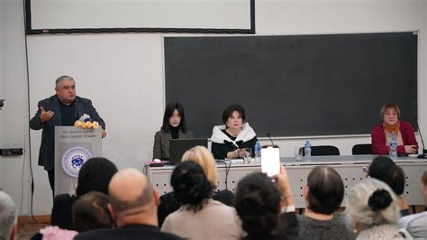 „სიტყვის მნიშვნელობა და მისი ახალი სემანტიკური სამკუთხედი ლინგვოფილოსოფიურ და ფიზიოლოგიურ ჭრილში