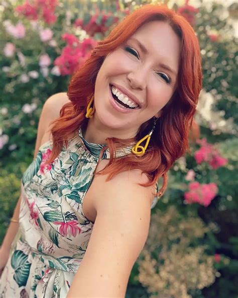 Elizabeth Maxwell Biography Height And Life Story Super Stars Bio