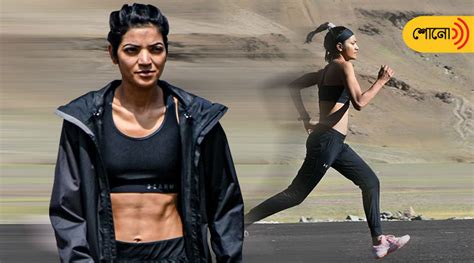 Sufiya Khan Travelled The Golden Quadrilateral By Foot Set A Guinness World Record
