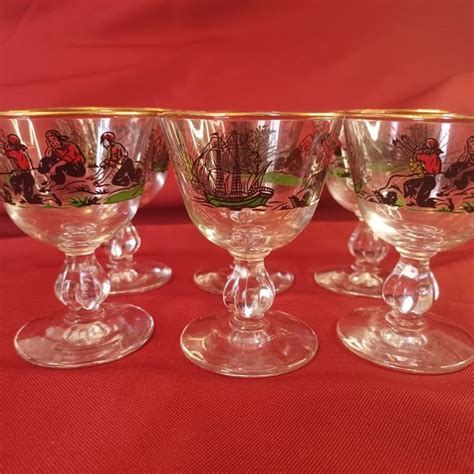 Libbey Dining Midcentury Vintage Set Of 6 Libbey Treasure Island Motif Pedestal Glasses