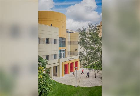 Fiu Physical Sciences Building Bellon Architecture