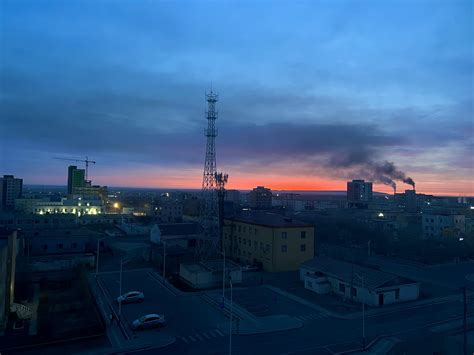 Мэндээ Луу жилийн отгон өдөр битүүний өдрийн өглөөний мэндээ Бүгдэд нь өнөөдрийн их ажилд нь