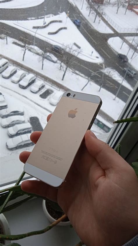 Айфон 5s с пленкой и чехлом в подарок: 500 грн. - Мобільні телефони ...