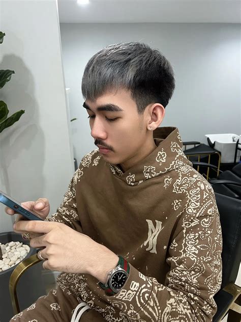 สีเทา ออมเบร💨 แกลเลอรีที่โพสต์โดย Work Salon Lemon8