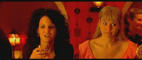 Naked Tia Texada In Nurse Betty