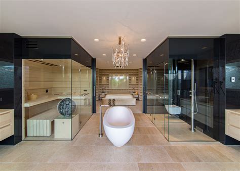 Corian Facade Wraps Around Waterside Dutch Home