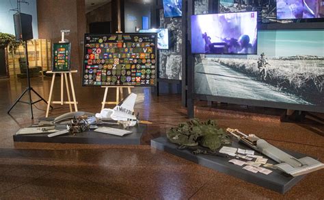 Музей війни у Києві поповнився унікальними артефактами російсько української війни Вечірній Київ