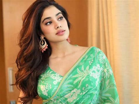 Janhvi Kapoor Earnings Per Instagram Post