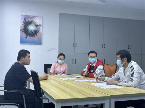 学院开展学业预警帮扶系列座谈会 计算机科学与技术学院(软件学院) 学院开展学业预警帮扶系列座谈会 计算机科学与技术学院(软件学院)