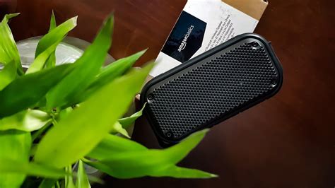 Amazon Basics Bsk20 Waterproof And Shockproof Bluetooth Speaker Review Youtube