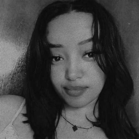 Helina Daniel Helina Daniel On Threads