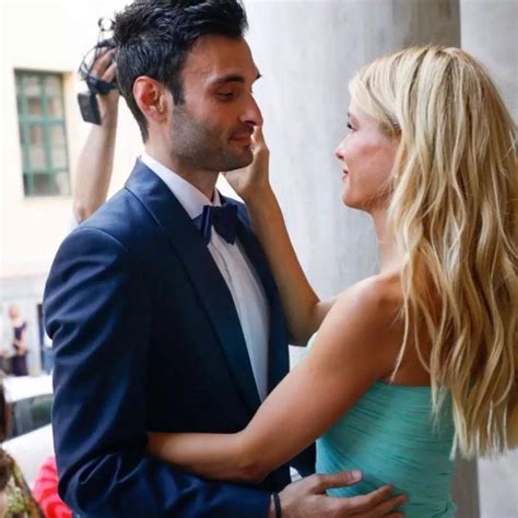 Οι αδημοσίευτες φωτό της Δούκισσας Νομικού από τον γάμο του αδελφού της με την Άννα Πρέλεβιτς