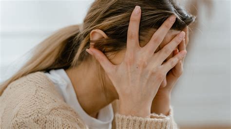 How To Remove Negative Thoughts