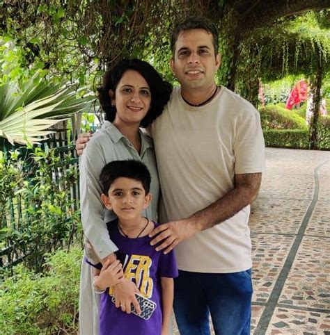 ⬇️question Of The Day ⬇️ 34 Year Old With Sharp Brief Cold Pain On