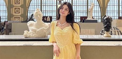 Viral Noor Zafar Khan Pictures On Social Media