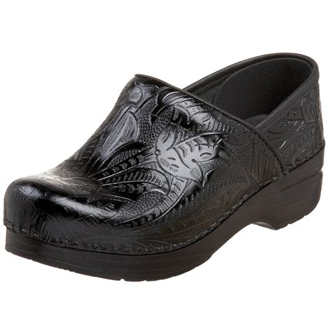 Best Mens Healthcare Shoes At Carolann Ness Blog