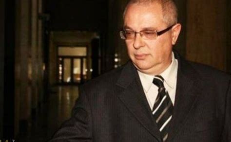 Бившият главен касиер на Алфа банк е осъден на 14 г затвор заради 21 млн лв