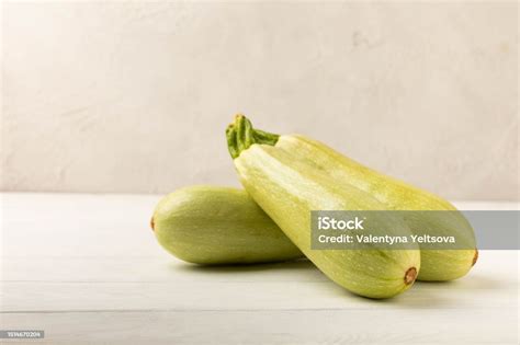 질감 배경에 야채 골수 호박을 스쿼시 채식 유기농 채소 건강에 좋은 음식 복사 공간 텍스트를 위한 위치입니다 건강한 음식 개념입니다 건강한 식생활에 대한 스톡 사진 및 기타