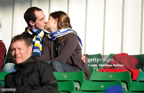 Snog Photos And Premium High Res Pictures Getty Images