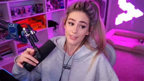 Lululuvely Streamer Gaming Gear Pc Setup In 2026