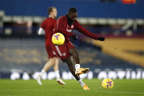 رسمی؛ نیکولاس پپه به نیس پیوست طرفداری