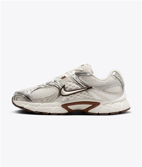 Nike Nike V5 Rnr Saillight Orewood Brown Fauna Brown Phantom L Buy