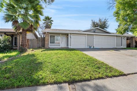 4006 4008 Tricia Way North Highlands Ca Trulia Trulia
