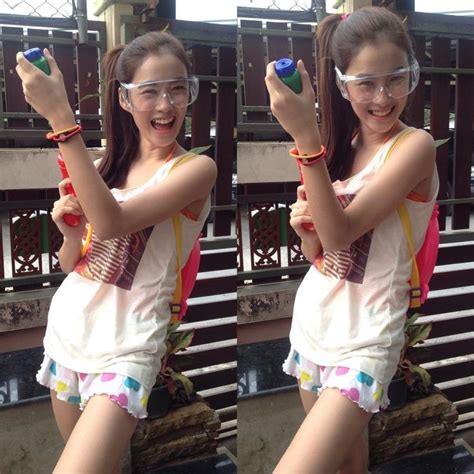 ปักพินโดย Pimmie Pimkamonl ใน สิ่งที่ฉันบันทึก ผู้หญิงน่ารัก การถ่าย