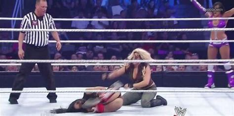 Aj Lee Slit Lip Glide Wwe Smackdown Zb Porn