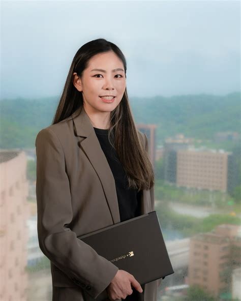 Decemberissue Mic Job Industryanalysis Market Intelligence And Consulting Institute Mic