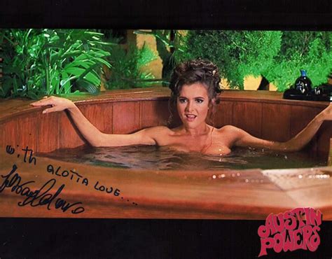 Fabiana Udenio As Alotta Fagina In Austin Powers Signed Photo